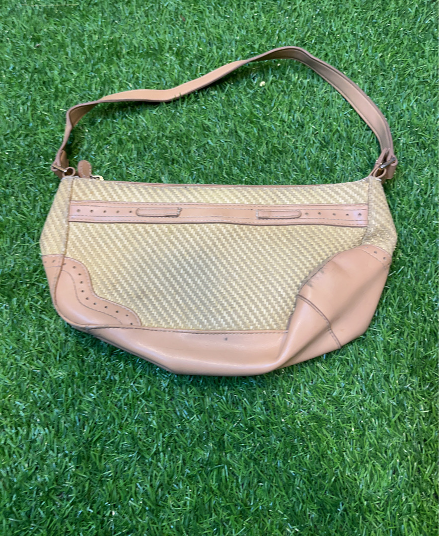 Etienne Aigner Beige Woven Shoulder Bag | Vintage Wholesale Marketplace ...